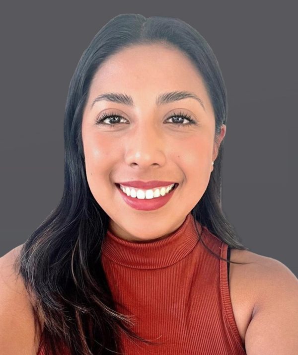 Laura Saavedra - Meet Our Team | The Estate Plan